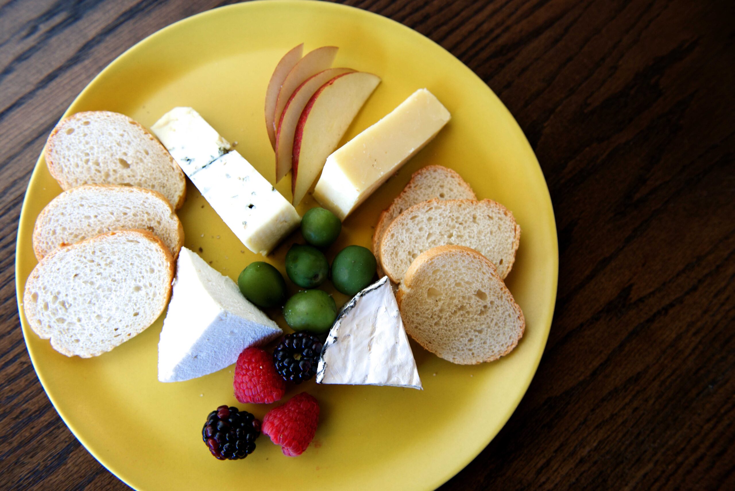 Give the Gift of Cheese! - Edible Nashville
